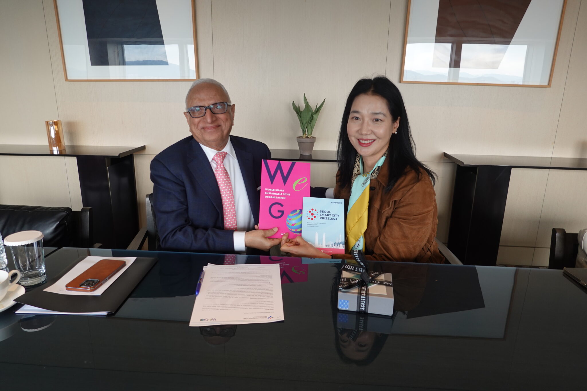 WeGO discusses Seoul Smart City Prize 2024 with SEMI CEO & President Mr ...